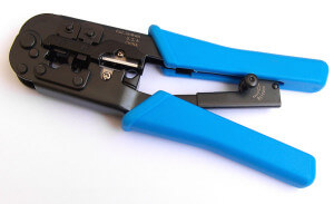 How To Make An Ethernet Cable (Crossover & Straight-through Method ...